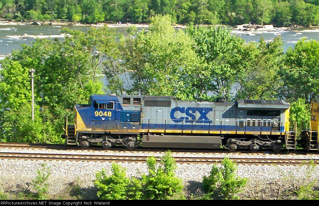 CSX 9048